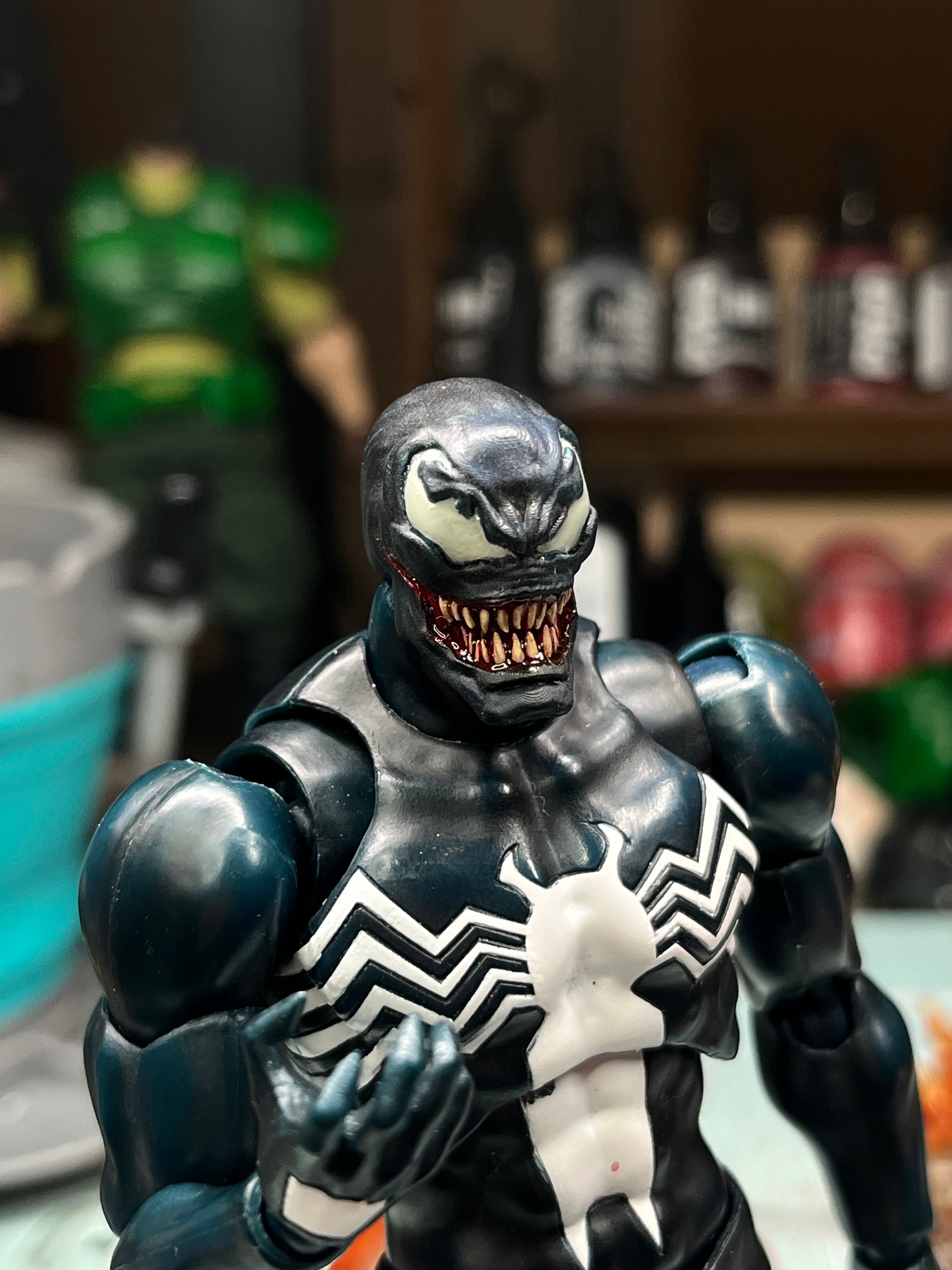 Stegman Venom Sculpt (MAFEX scale) headsculpt – Decent Custom's Workshop